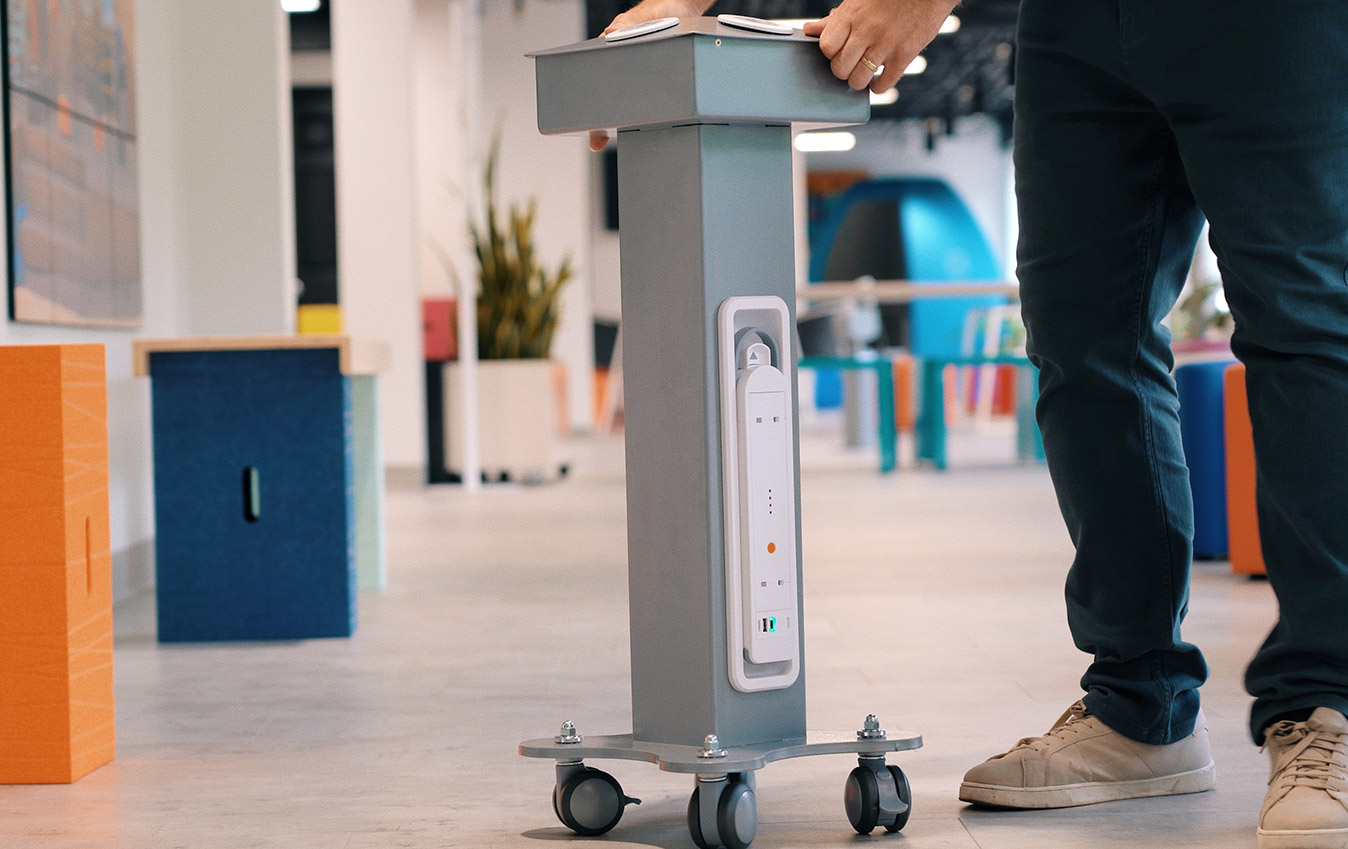 Juice Tree® | Standing Charging Station With USB & USB-C | Muzo